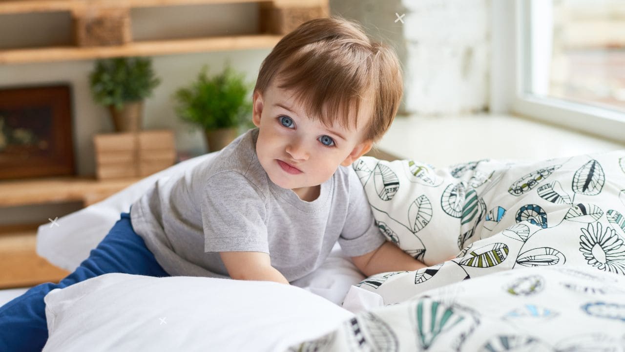 Toddler Won’t Stay in Bed? Try These 9 Amazing Tricks - BabyDoddle